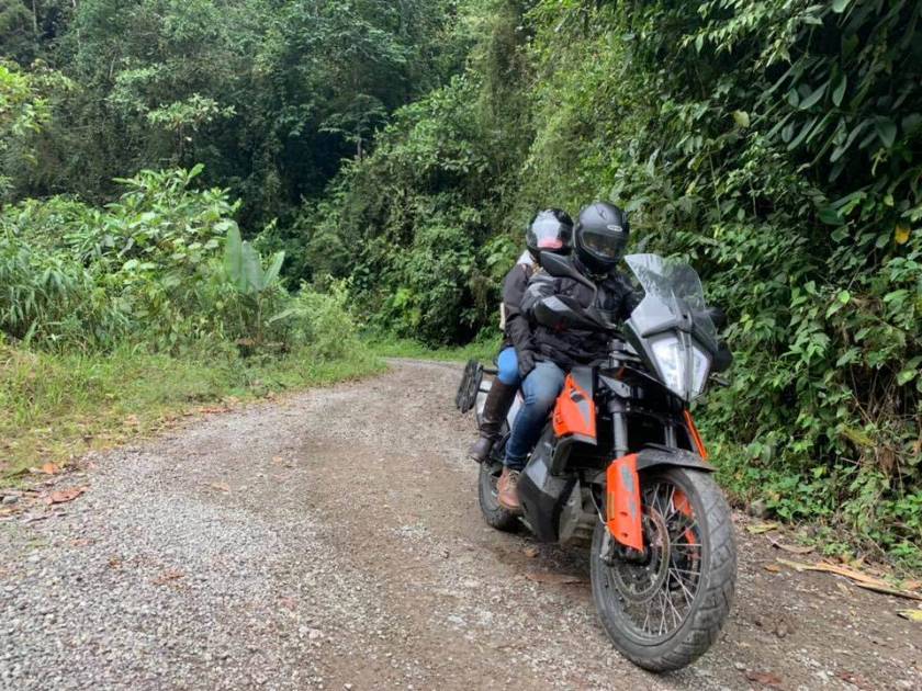 Motorcycle dual-purpose and Adventure North - West Ecuador Culture ...