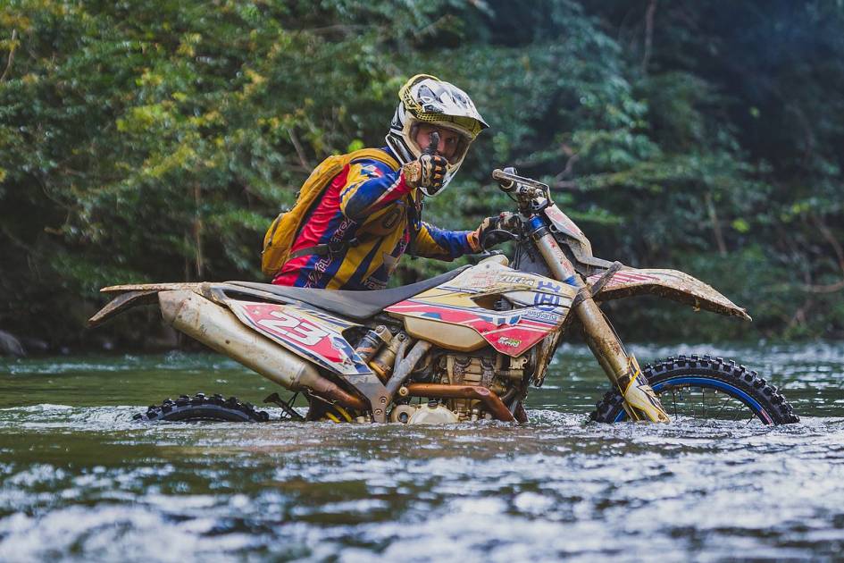 Enduro off Road Motorcycle Tour central Colombia, the best tour